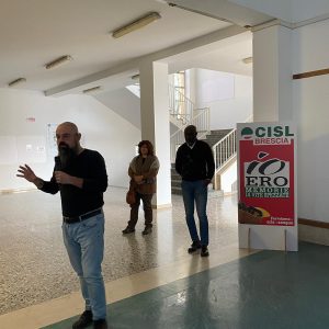 All'ITIS "Castelli" l'installazione "IO ERO - Memorie di vite spezzate ...